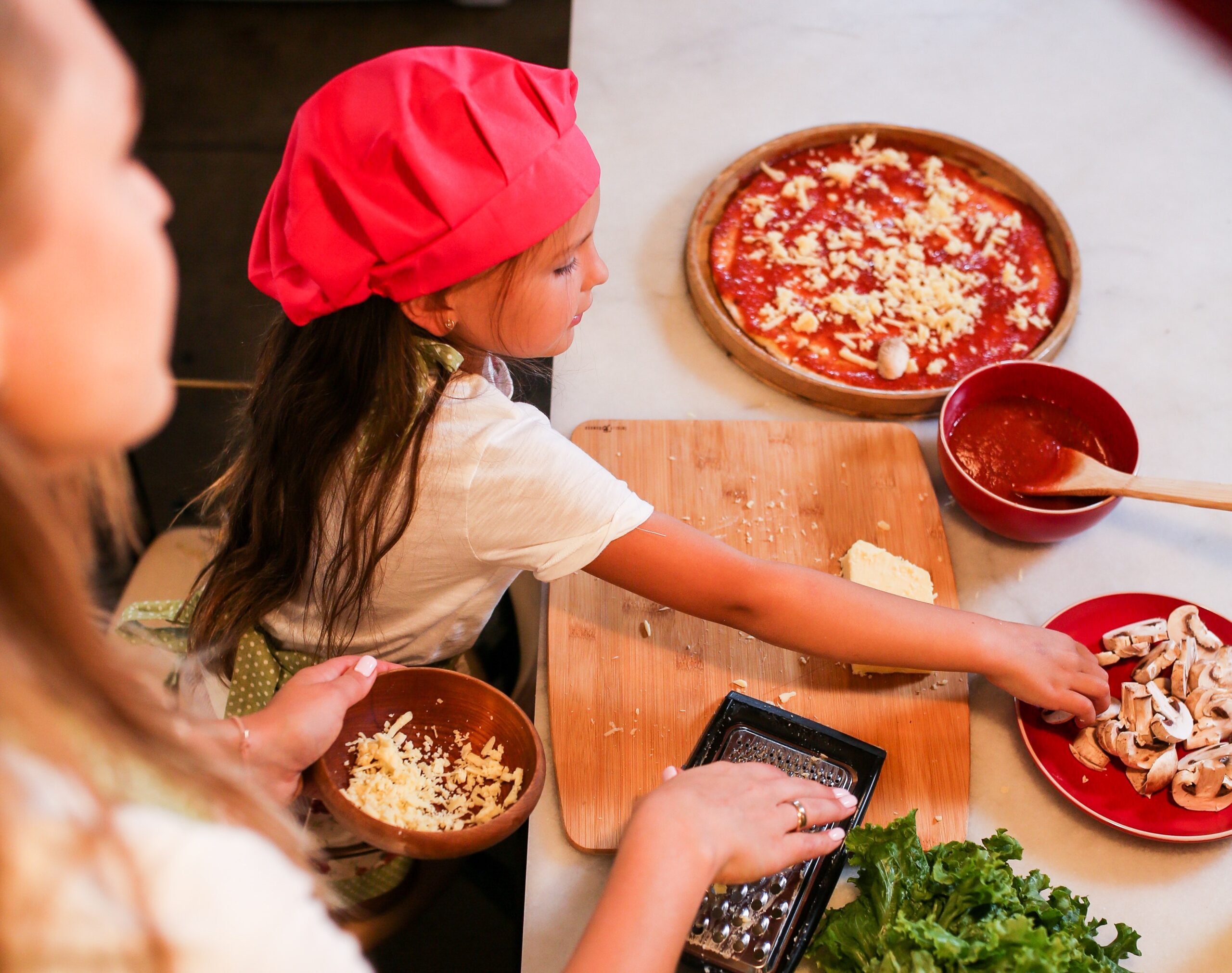 Top 10 Cooking Kits For Kids Who Love to Cook - KidRovia